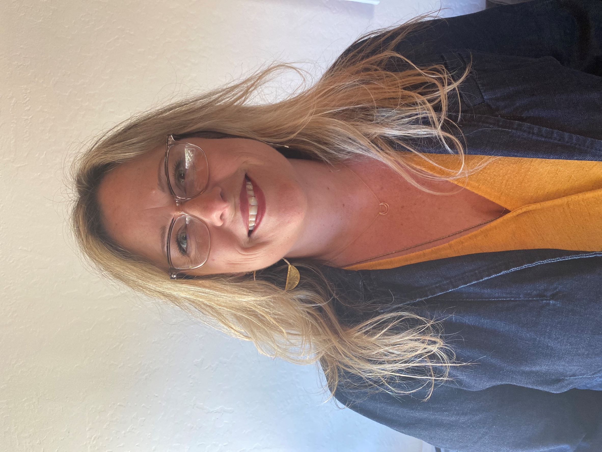 Our Faculty | Department of English and Comparative Literature